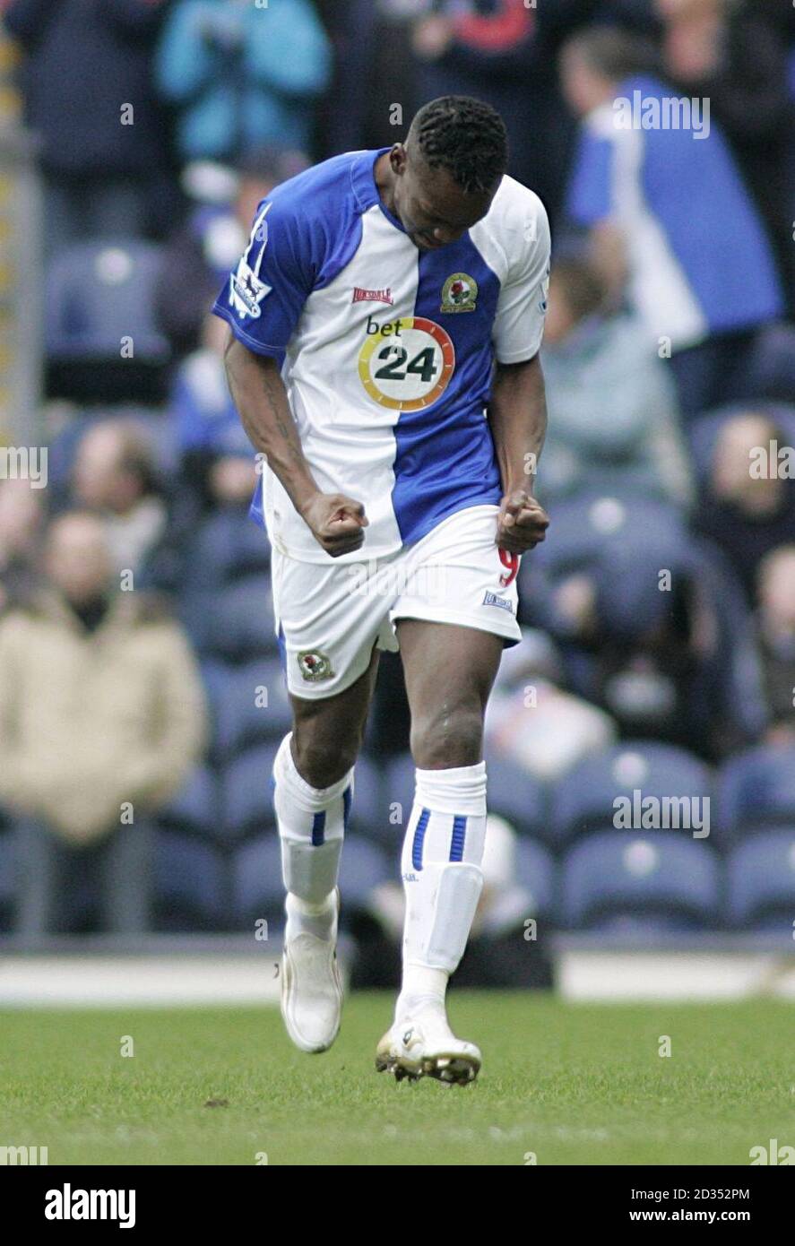 Shabani nonda Banque de photographies et d’images à haute résolution ...