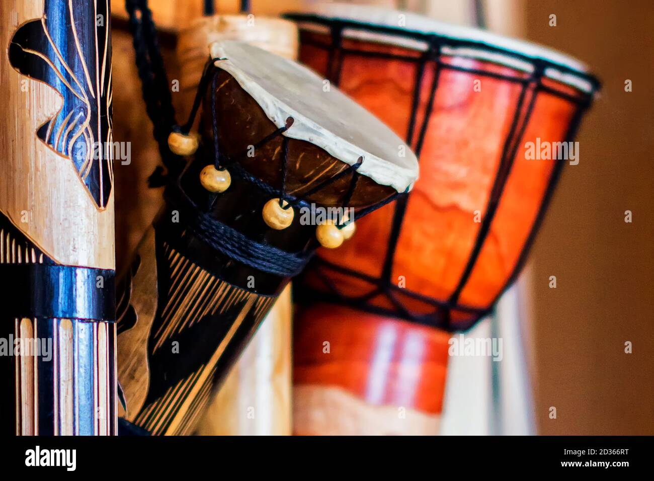 Instruments cubains traditionnels Banque de photographies et d’images à ...