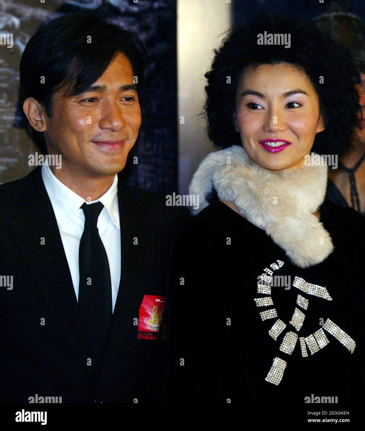 Maggie cheung tony leung in Banque de photographies et d’images à haute ...