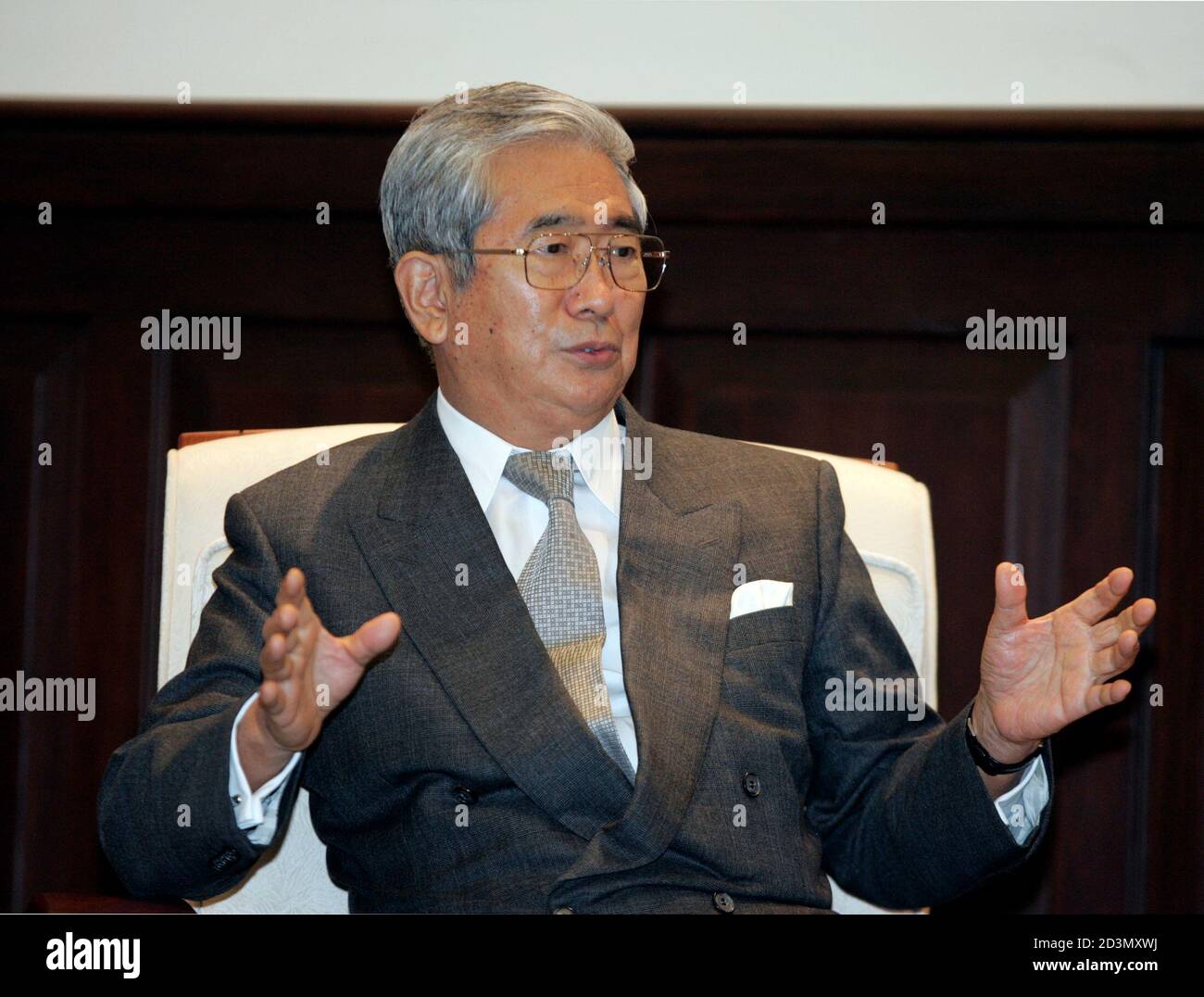 Ishihara shintaro Banque de photographies et d’images à haute ...