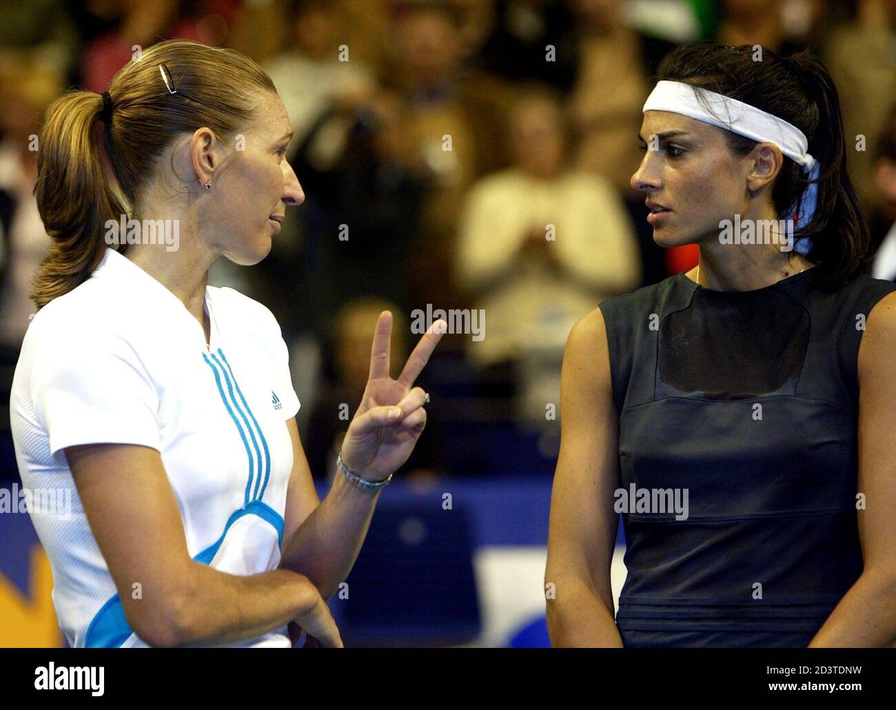 Gabriela Sabatini And Steffi Graf Banque d'image et photos - Alamy