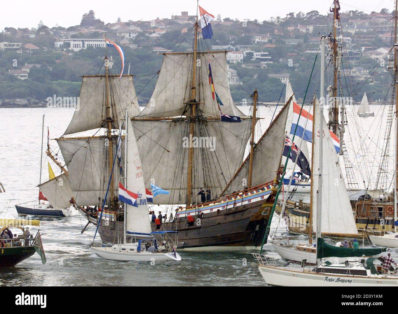 17th century sailing ship Banque de photographies et d’images à haute ...