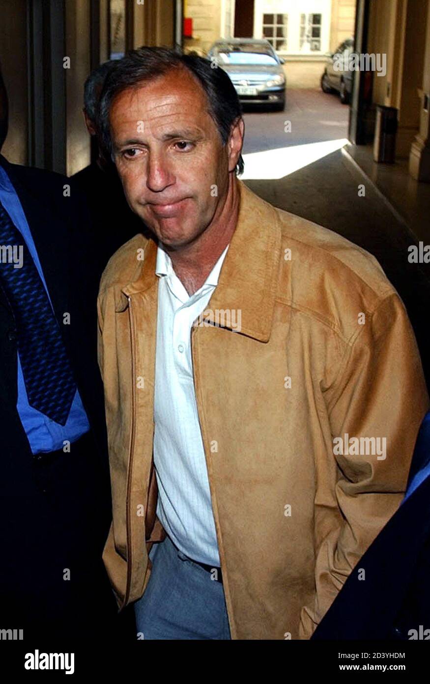 Coach raymond domenech from france Banque de photographies et d’images ...