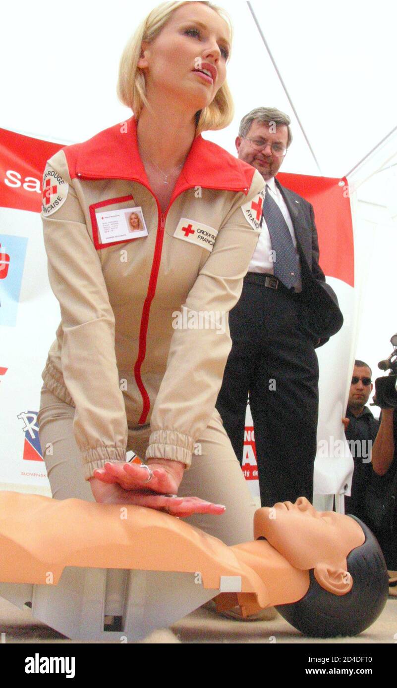 Adriana sklenarikova karembeu Banque de photographies et d’images à ...