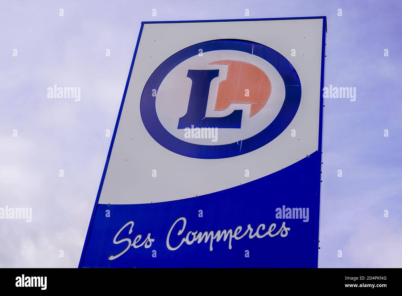 Leclerc logo Banque de photographies et d’images à haute résolution - Alamy