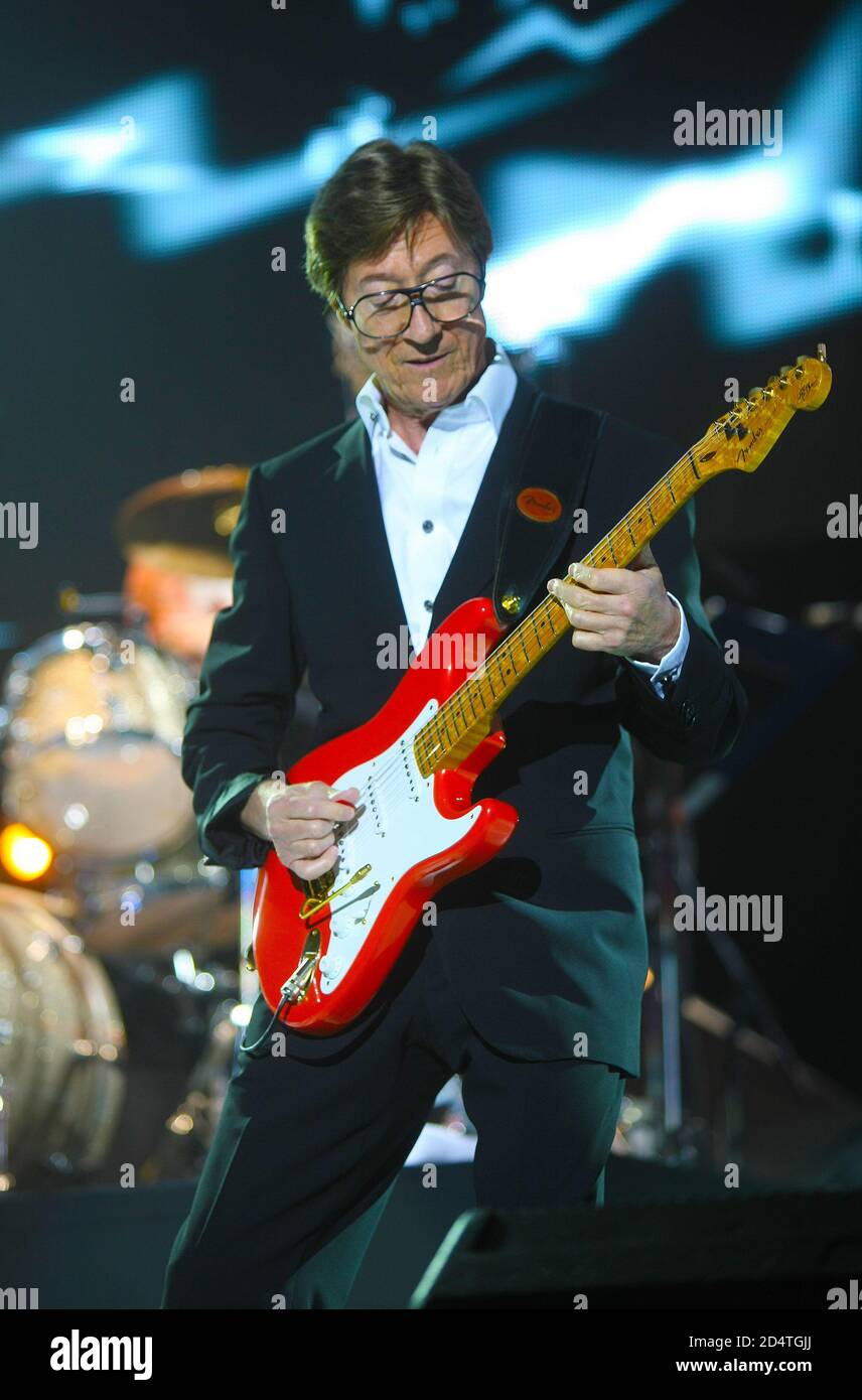 The shadows hank marvin Banque de photographies et d’images à haute ...