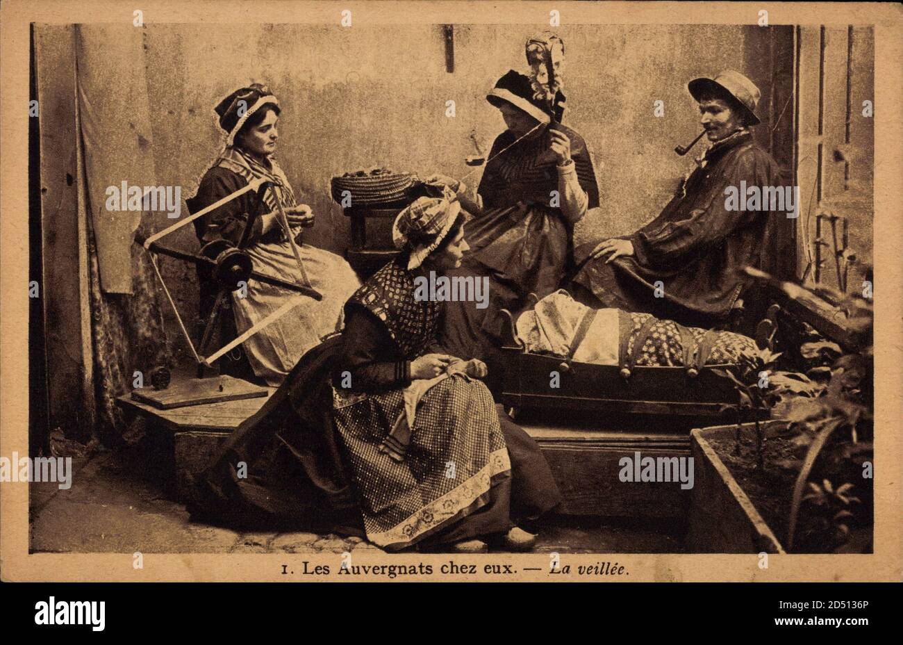 Auvergnat costume traditionnel Banque de photographies et d’images à ...