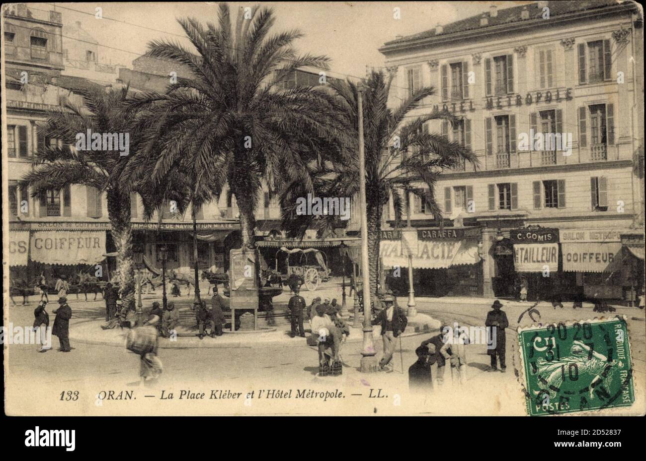 Oran Algerien, la place Kleber et l'Hôtel Metropole, Blick auf den ...