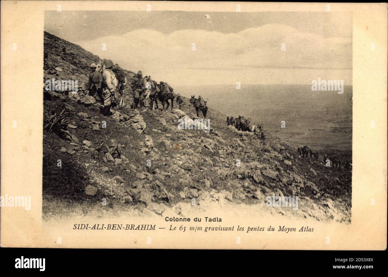 Sidi Ali Ben Brahim Marokko, colonne du Tadla, le 65 mm gravissant les ...