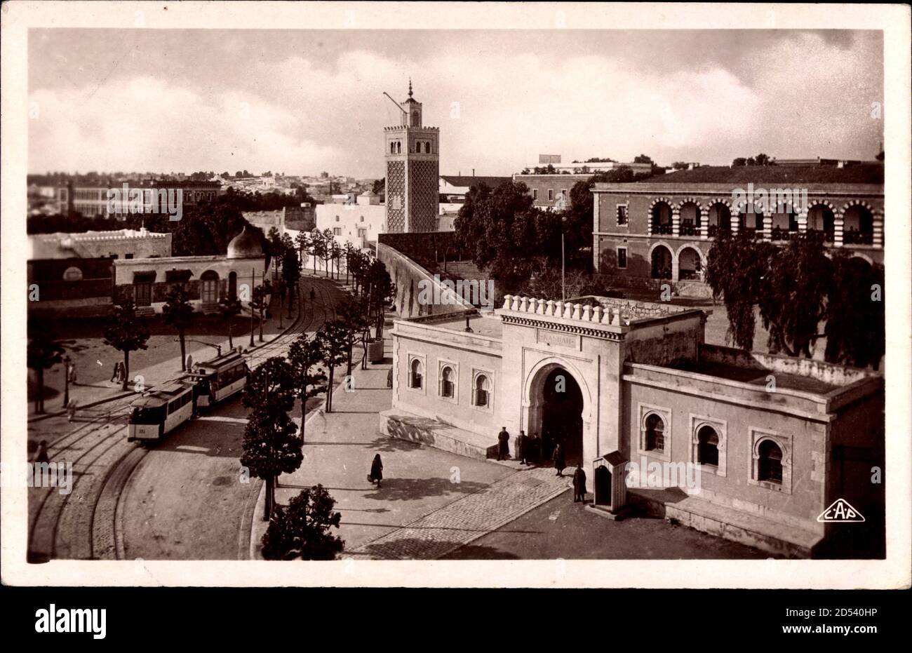 Tunis Tunesien, la Casbah et Boulevard Bab Menara, Straßenbahn ...