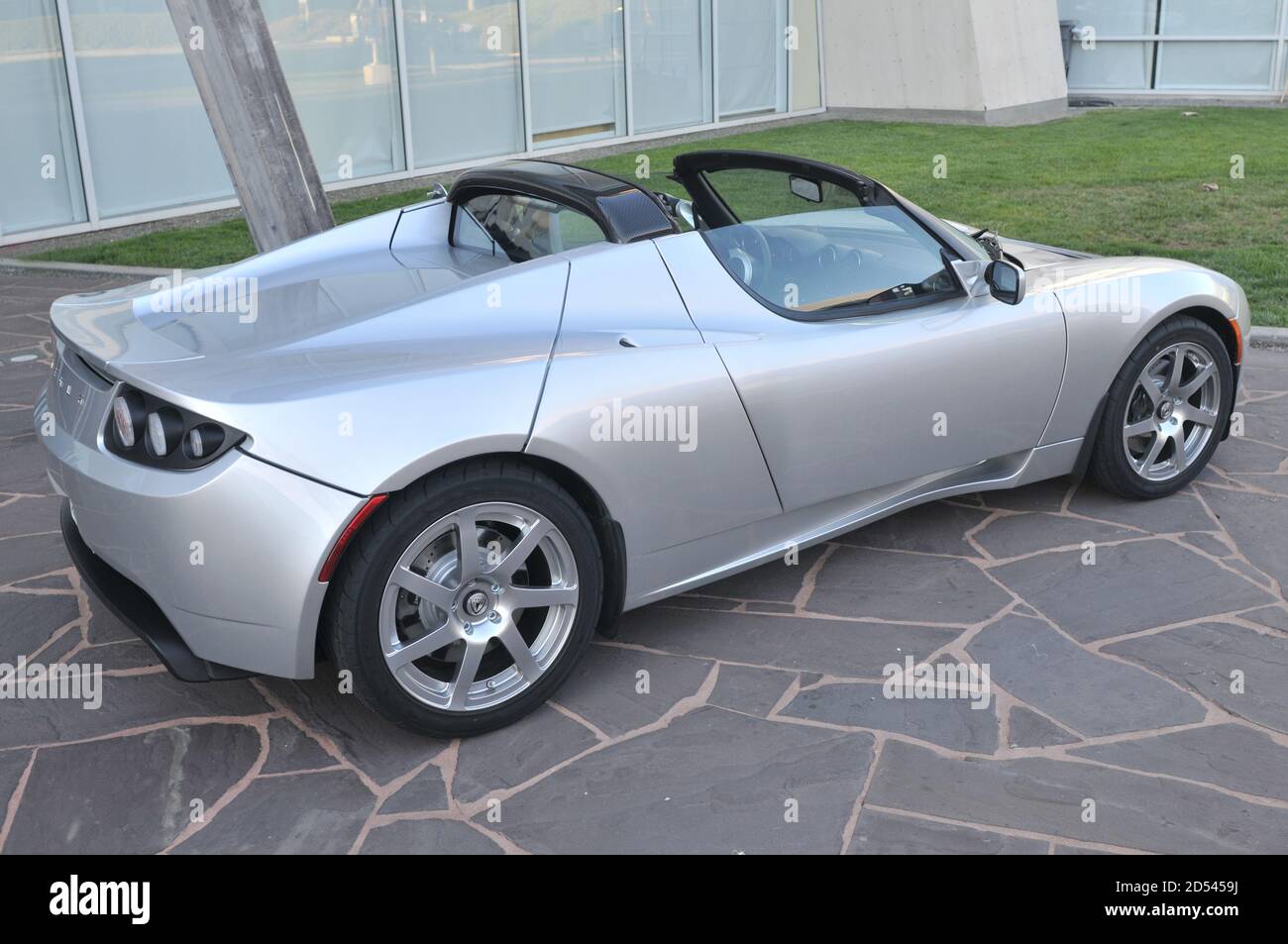 Tesla lotus Banque de photographies et d’images à haute résolution - Alamy