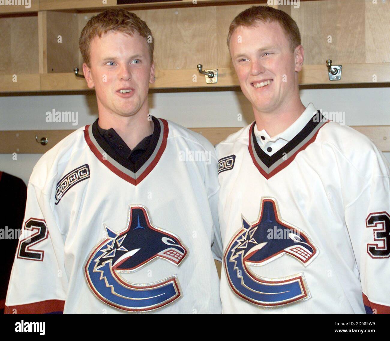 Henrik sedin Banque de photographies et d’images à haute résolution - Alamy