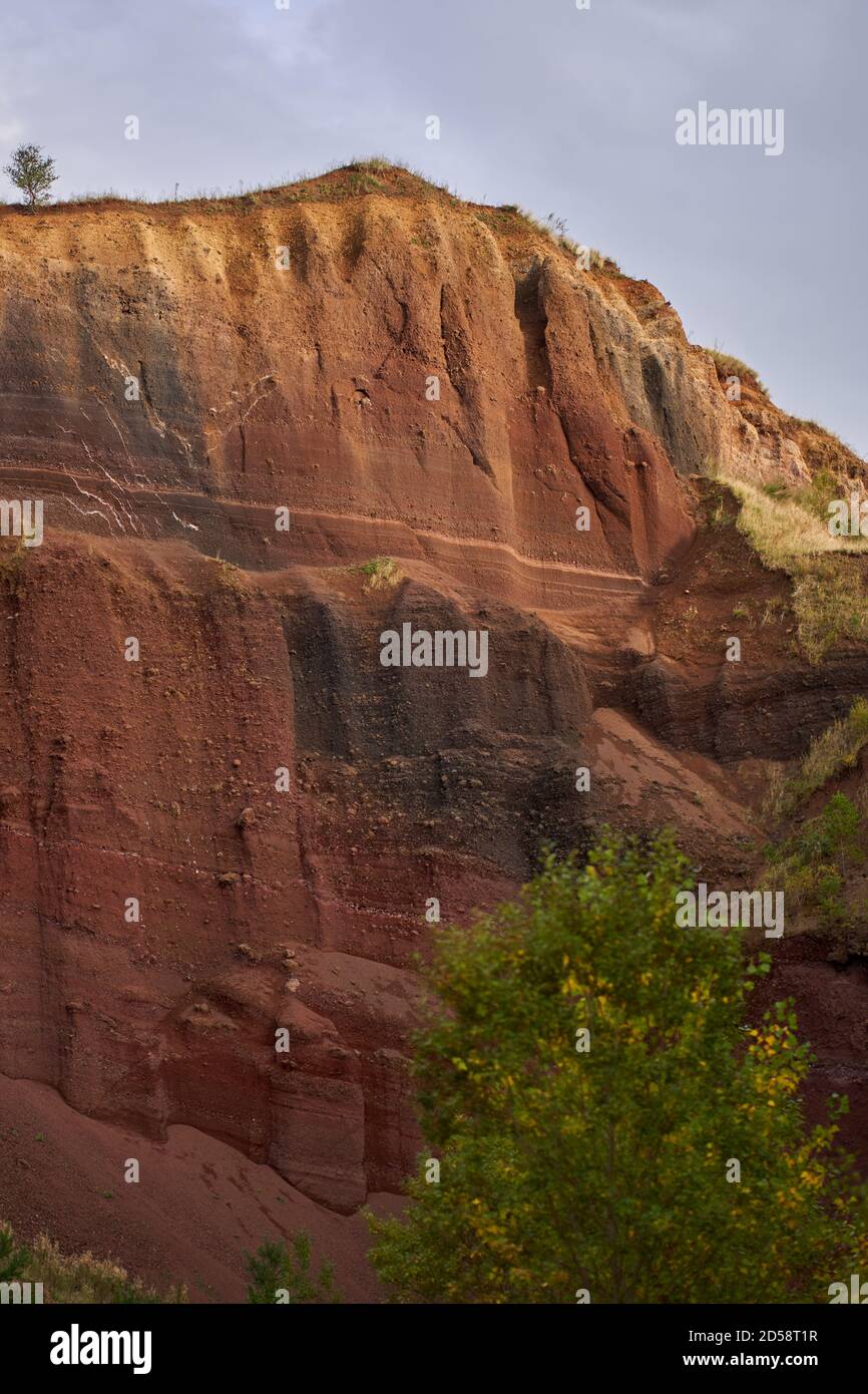 Formations volcaniques de la caldeira d'un volcan éteint pour 10 ...