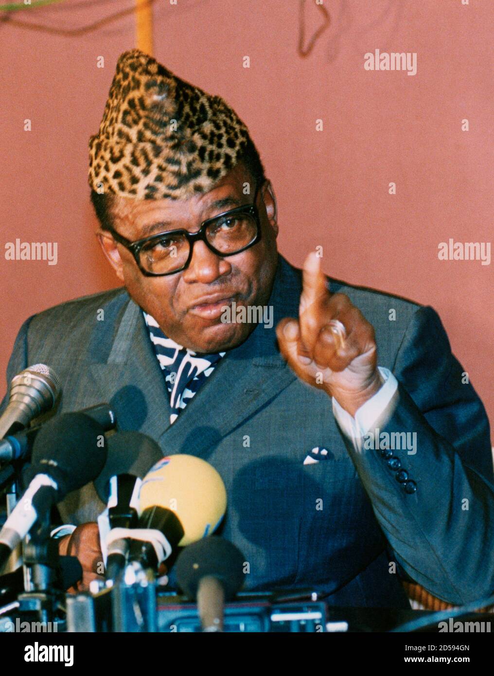 Zaire President Mobutu Sese Seko Banque d'image et photos - Alamy