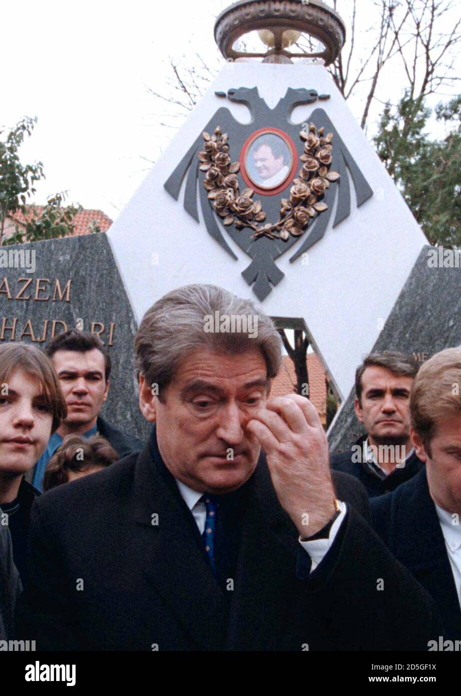 Azem hajdari Banque de photographies et d’images à haute résolution - Alamy