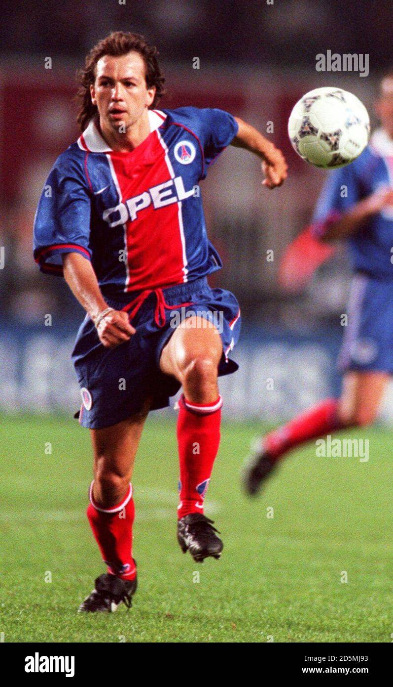 Benoit cauet Banque de photographies et d’images à haute résolution - Alamy