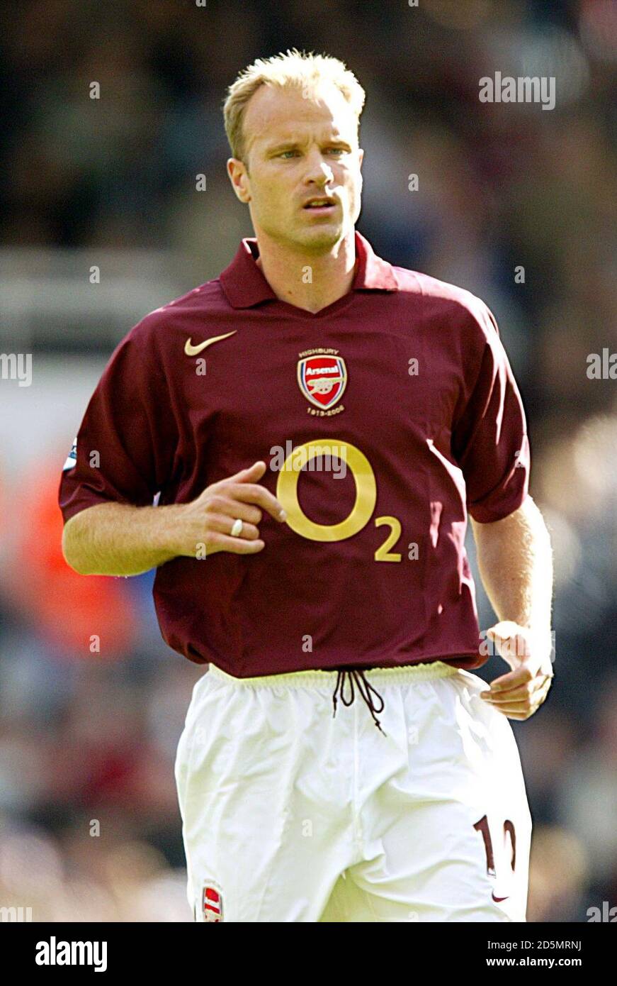 Dennis bergkamp arsenal Banque de photographies et d’images à haute ...