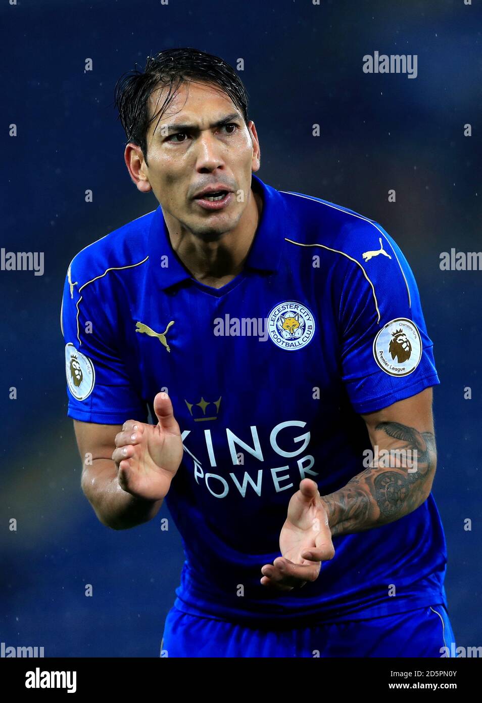 Leicester citys leonardo ulloa Banque de photographies et d’images à ...