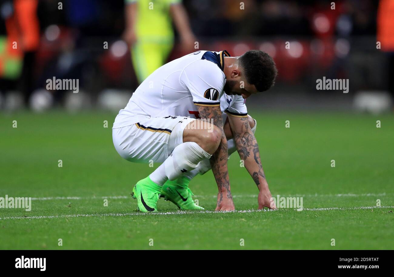 Le Kyle Walker de Tottenham Hotspur a l'air abattu après K.A.A. Gent ...