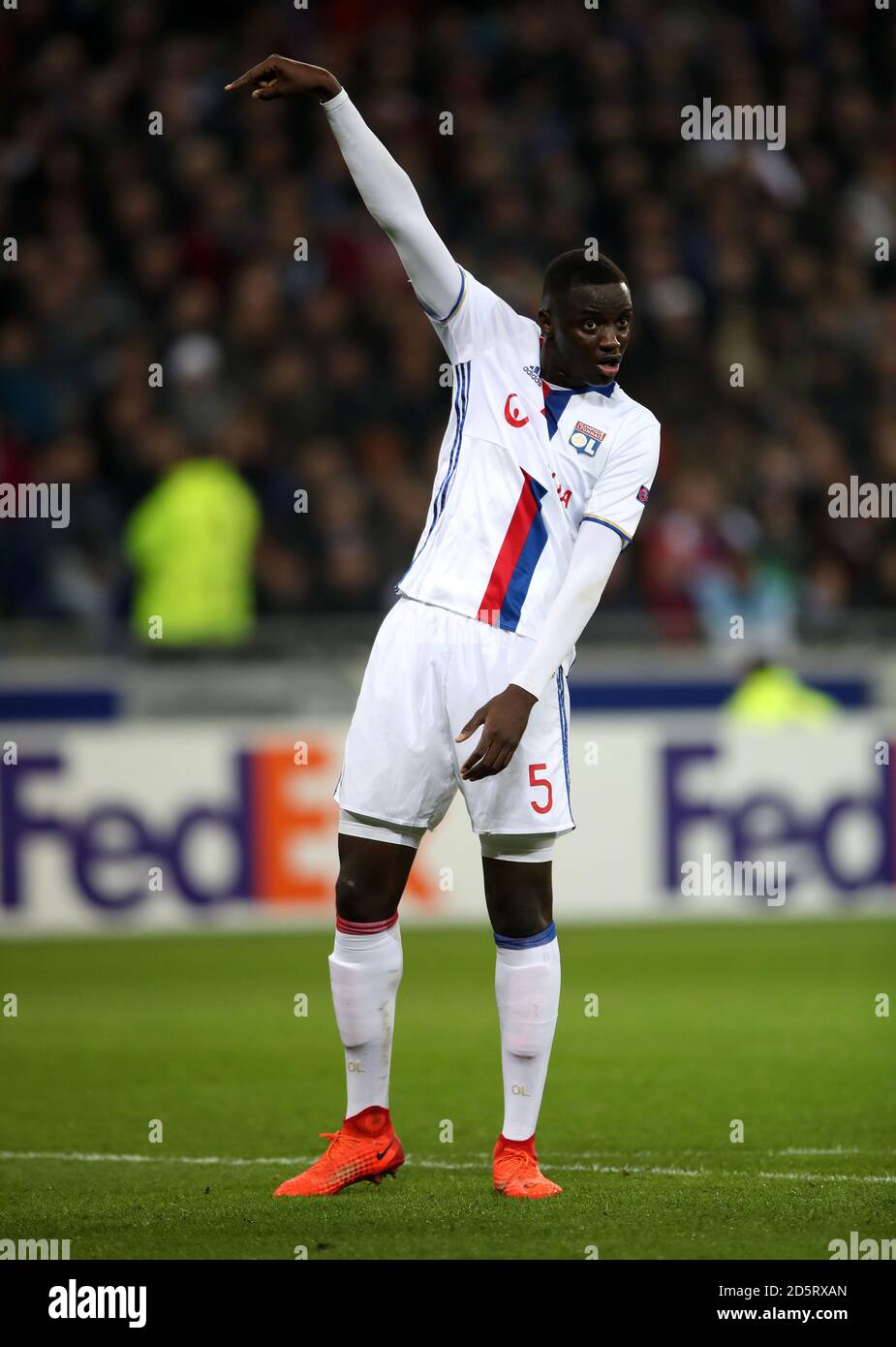 Coupet olympique lyonnais Banque de photographies et d’images à haute résolution - Alamy