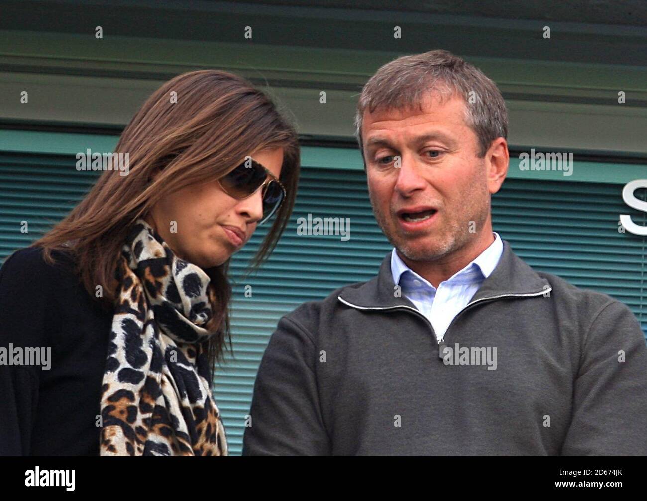 Roman abramovich and daria zhukova Banque de photographies et d’images ...