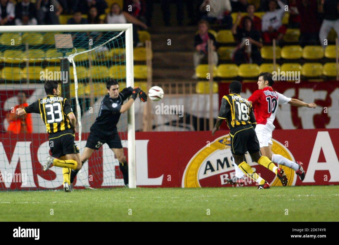Monacos fernando morientes Banque de photographies et d’images à haute ...