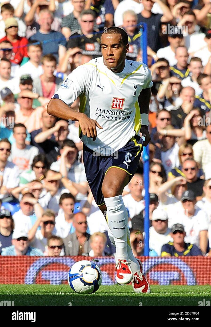 Tom huddlestone Banque de photographies et d’images à haute résolution ...