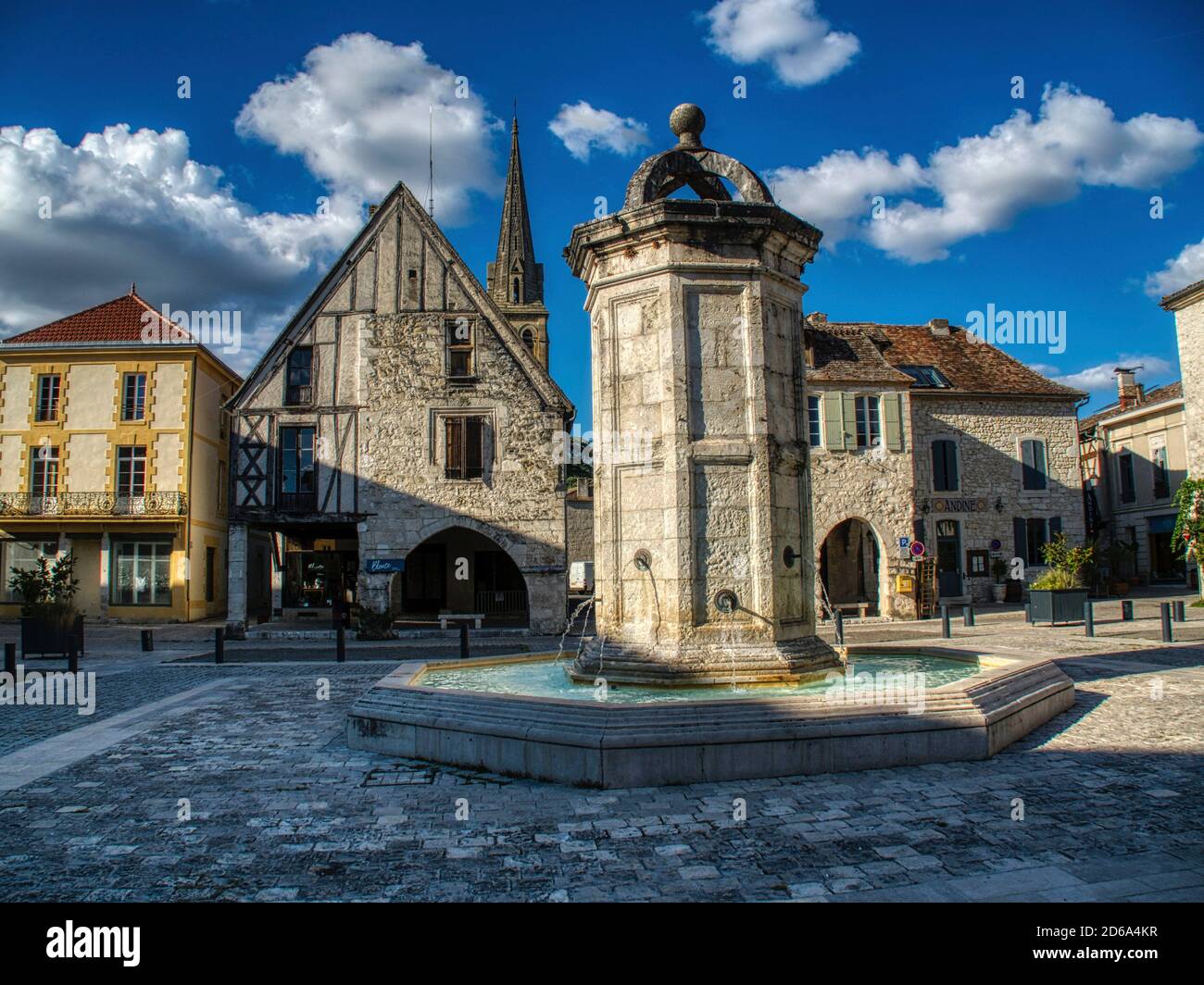 Eymet dordogne france bastide Banque de photographies et d’images à ...