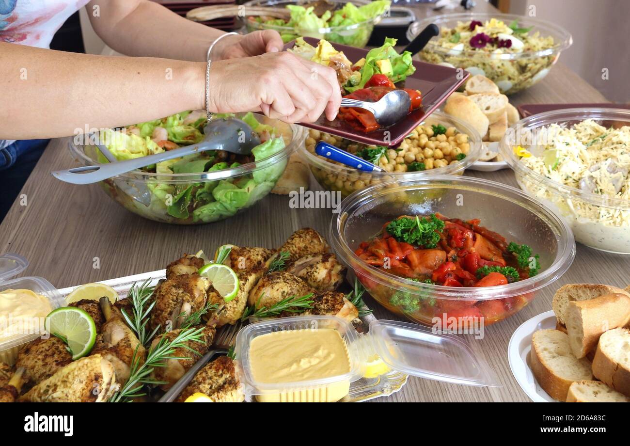 Buffet froid Banque de photographies et d’images à haute résolution - Alamy