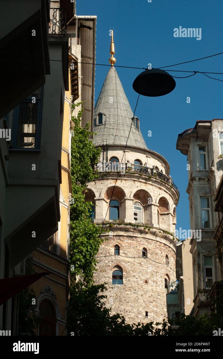 Galata et pera Banque de photographies et d’images à haute résolution ...