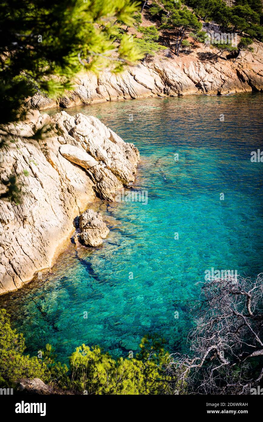 Calanque de mejean Banque de photographies et d’images à haute ...