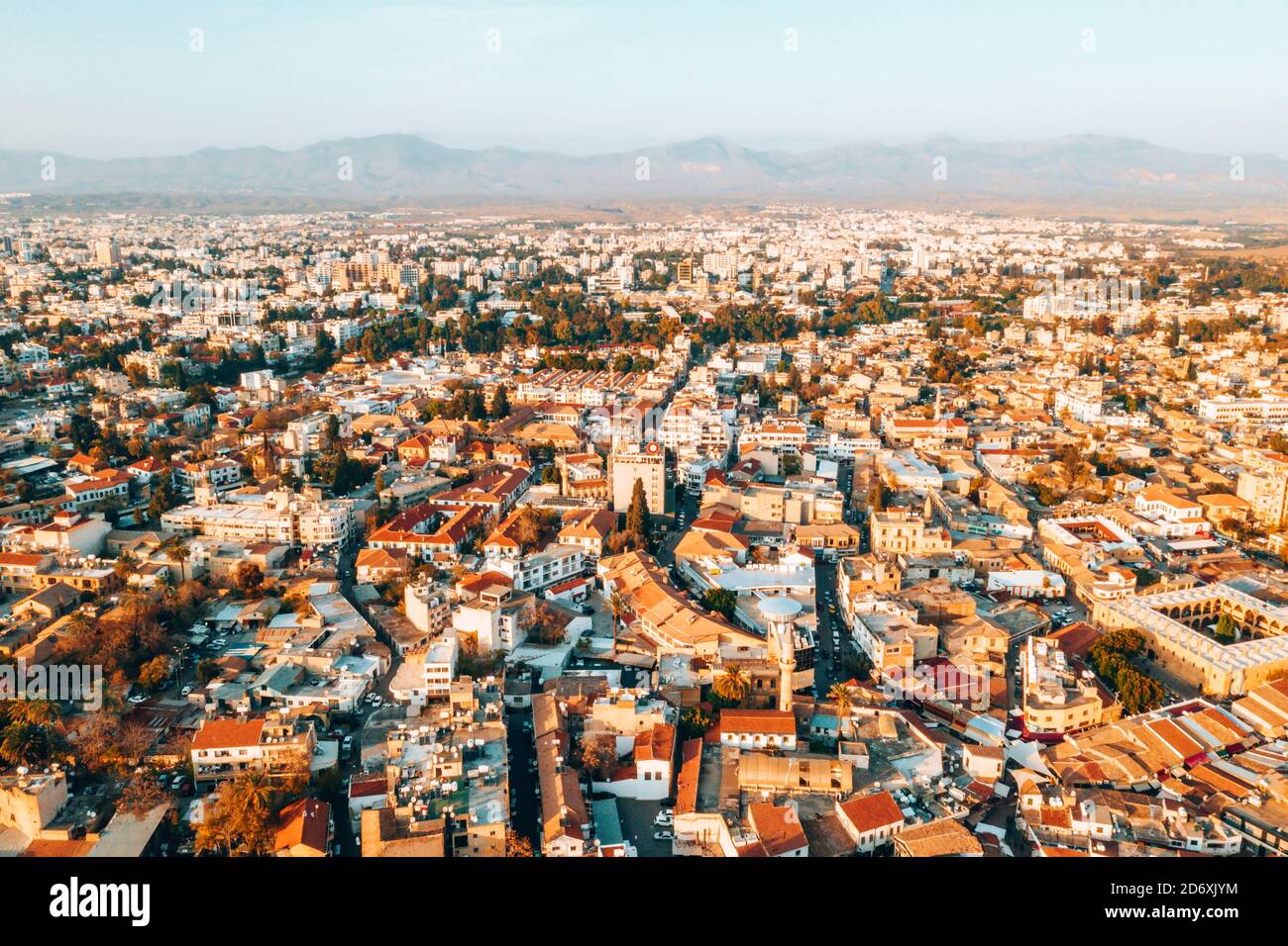 Vue aérienne de l'emblématique capitale fortifiée de Chypre, Nicosie ...