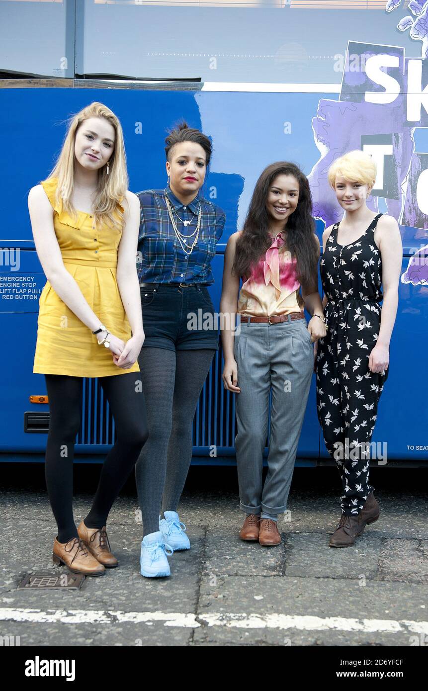 The cast of the tv series skins Banque de photographies et d’images à ...