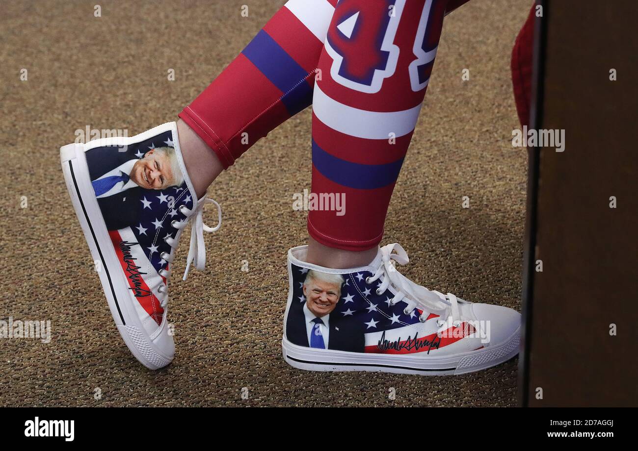 Raleigh, Caroline du Nord, États-Unis. 21 octobre 2020. JERICA REPASS ...