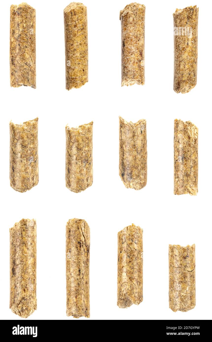 Granulés de bois de collage, fond blanc isolé. Pile naturelle de ...