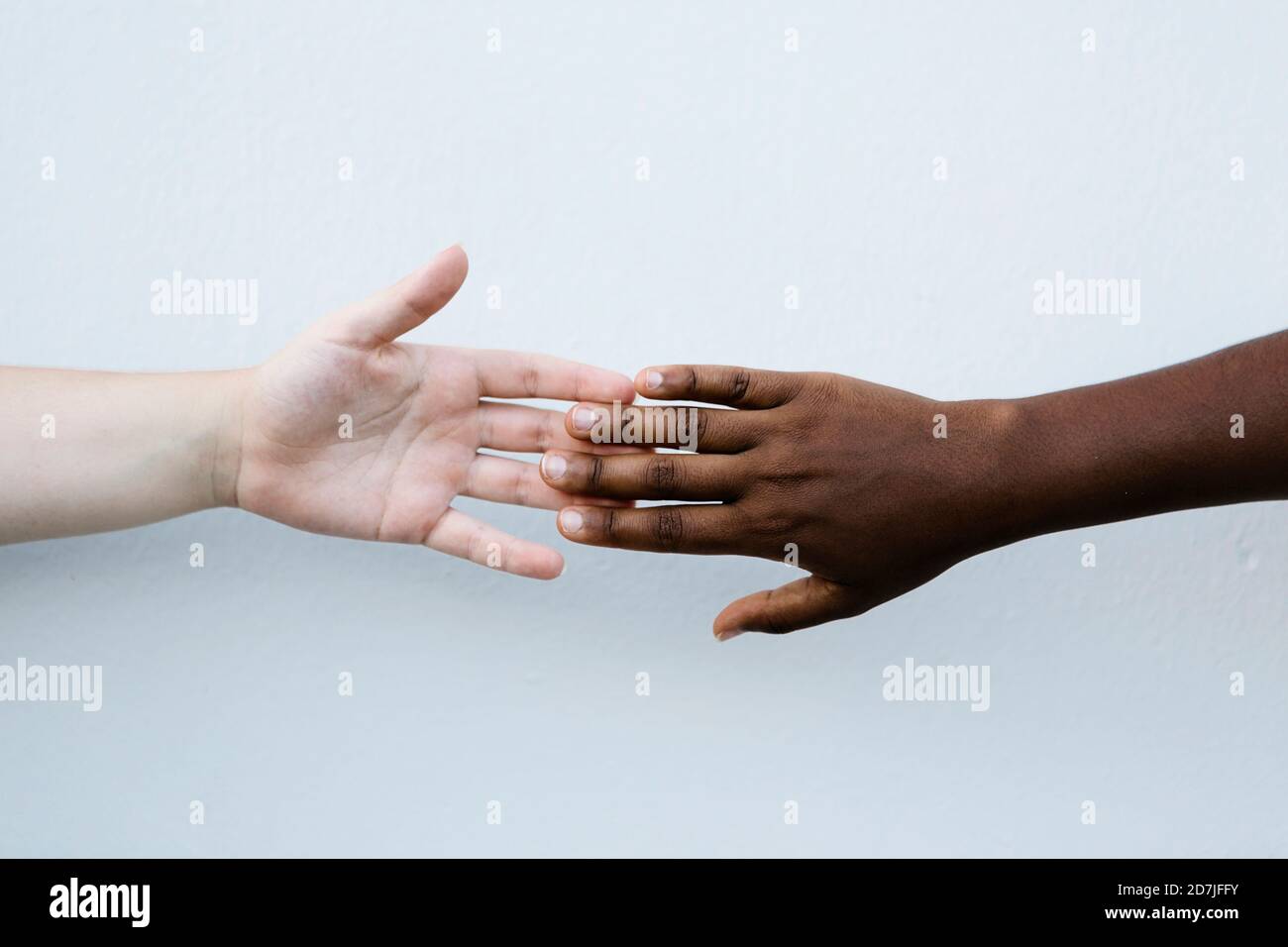 Amis blancs Banque de photographies et d’images à haute résolution - Alamy
