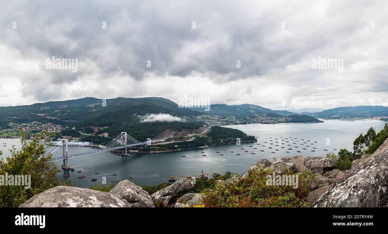 Estuaire de la ria de vigo Banque de photographies et d’images à haute ...
