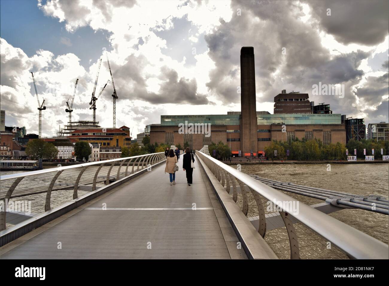 Tate Modern Tower Architecture Banque d'image et photos - Alamy