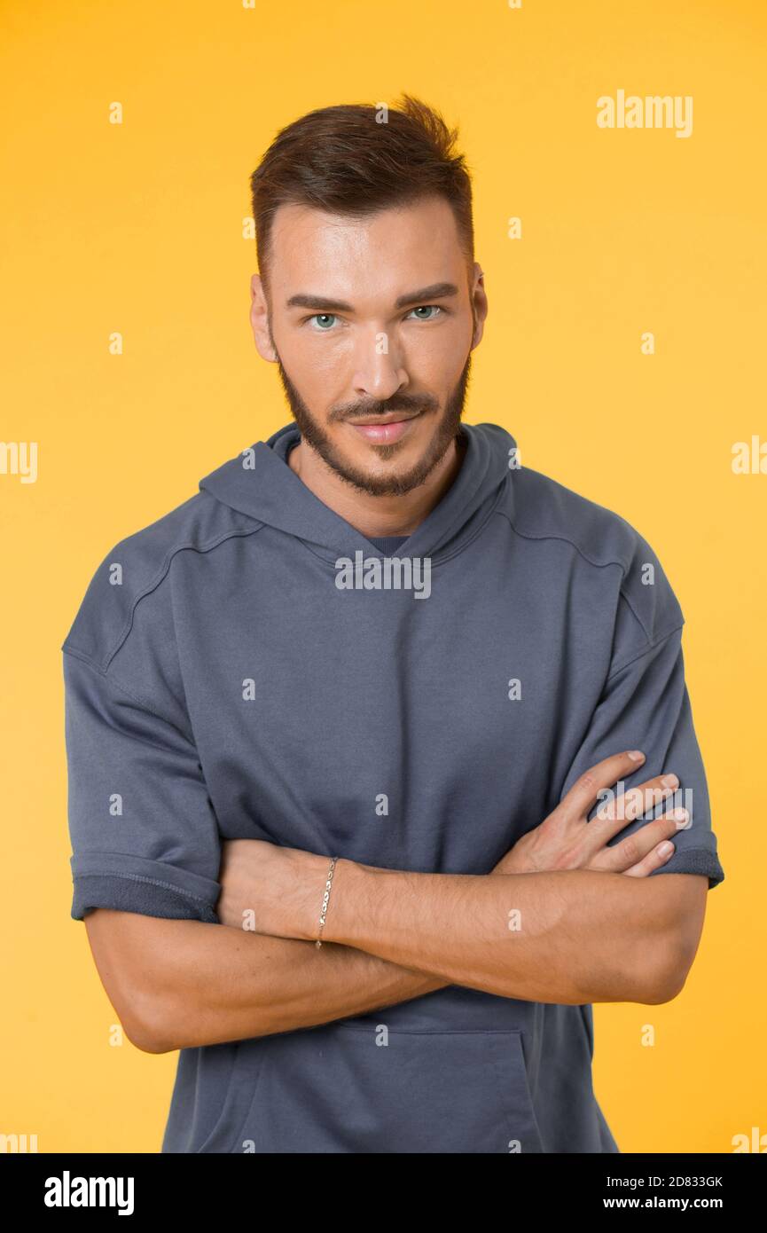 Barbe élégant. l'homme a barbe barbe élégant élégant. pour l'homme ...