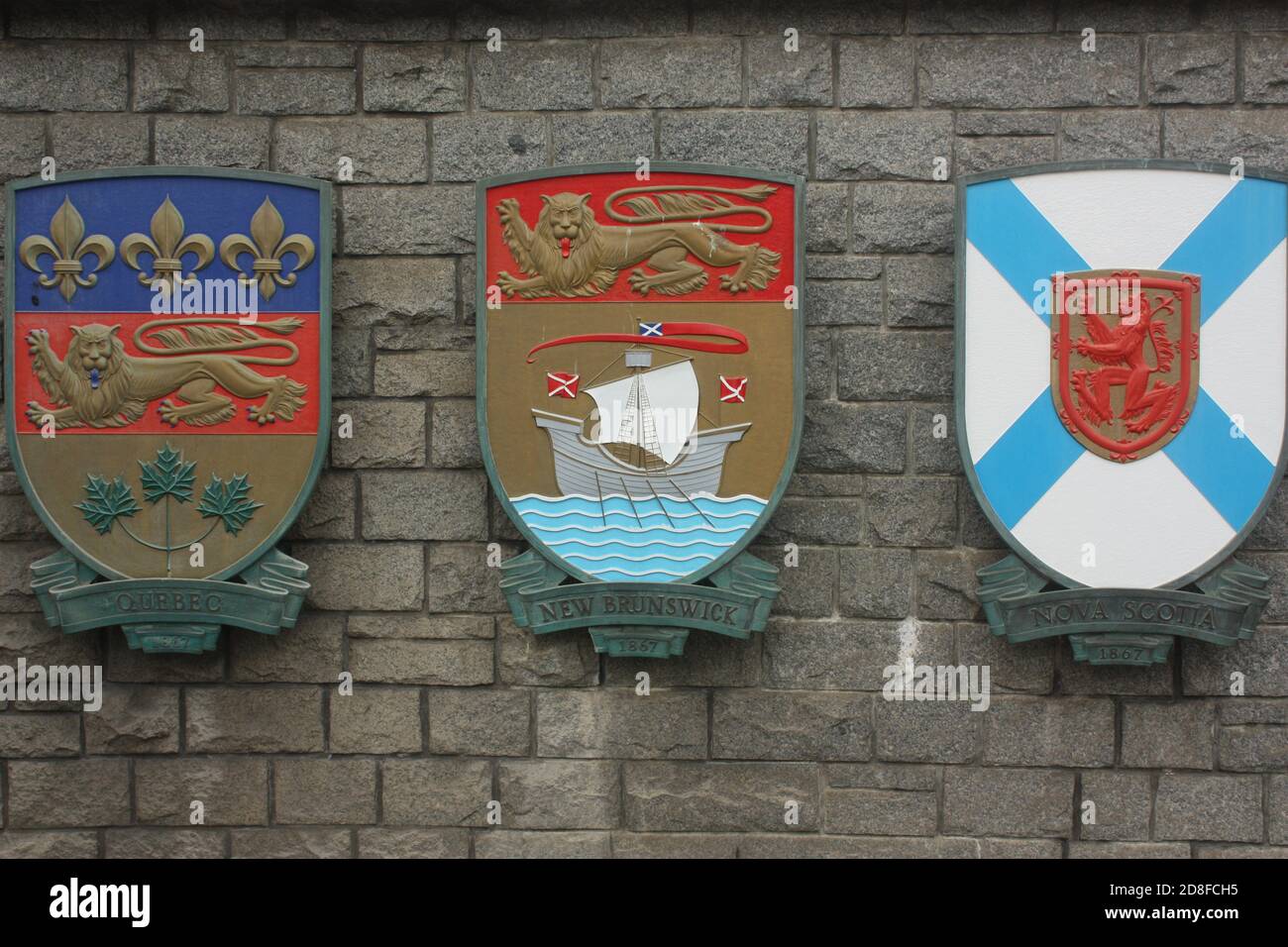 Drapeaux des provinces canadiennes Banque de photographies et d’images ...