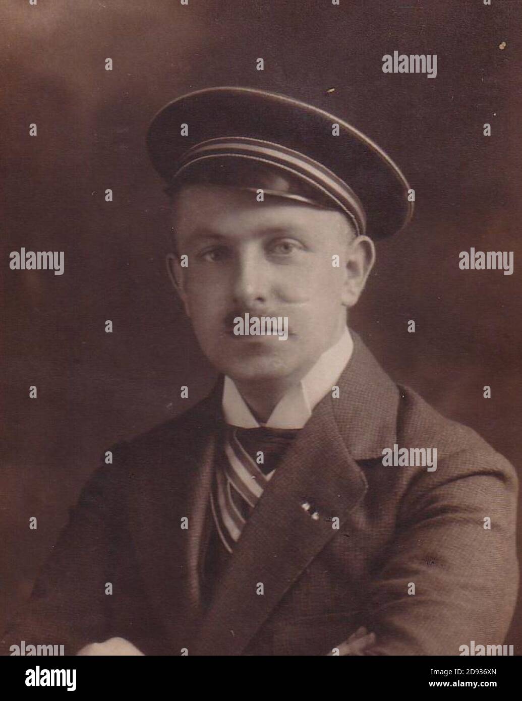 Karl hans Banque de photographies et d’images à haute résolution - Alamy