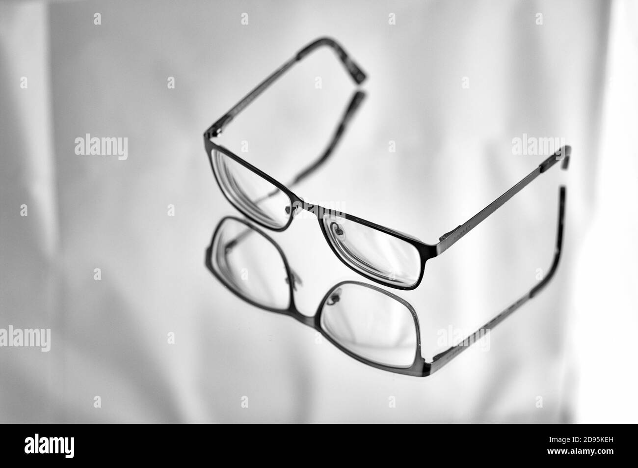 Verre ophtalmique Banque d'images noir et blanc - Alamy