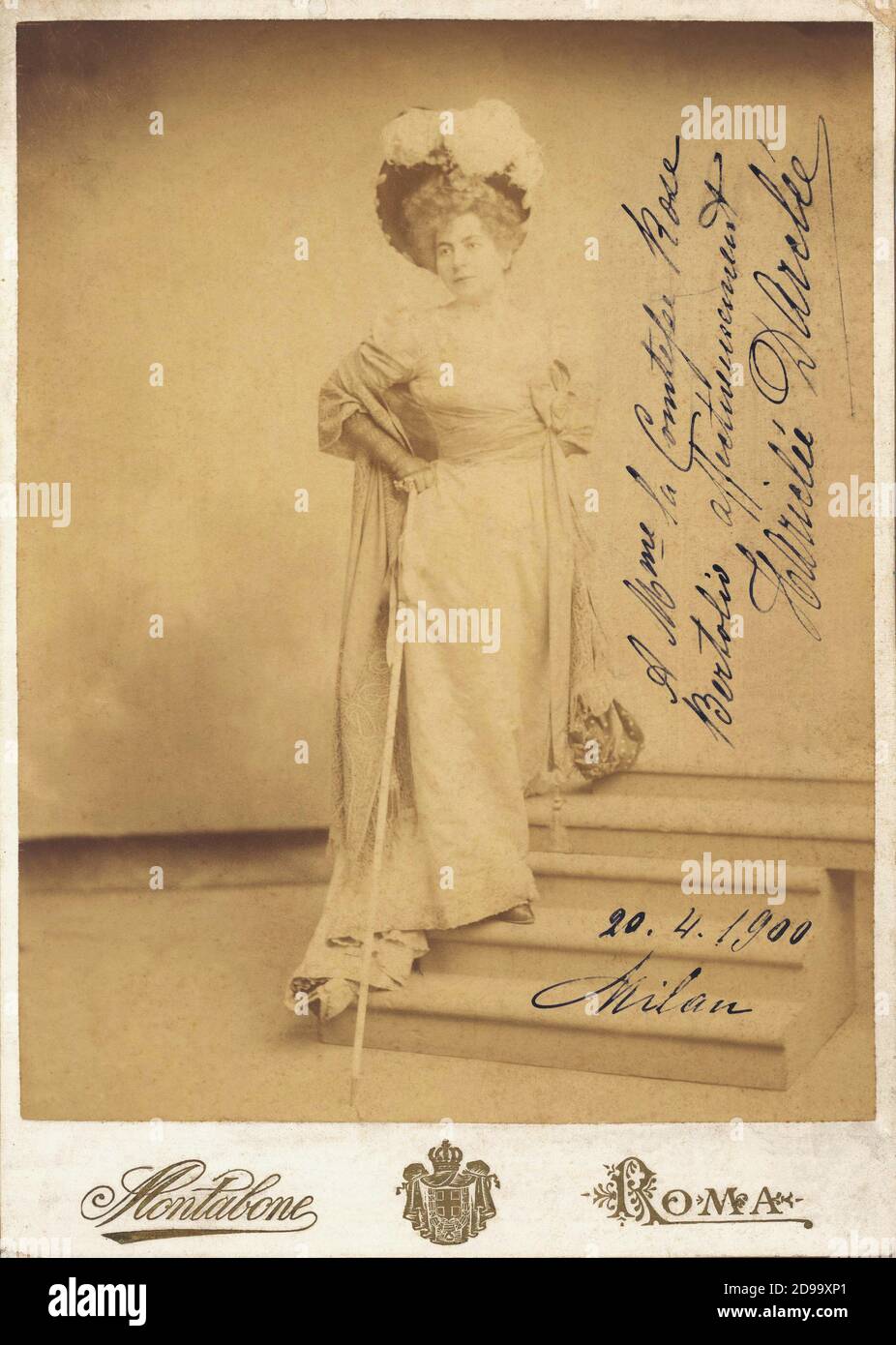 1899 , ROMA , ITALIE : la célèbre chanteuse roumaine soprano HARICLEE ...