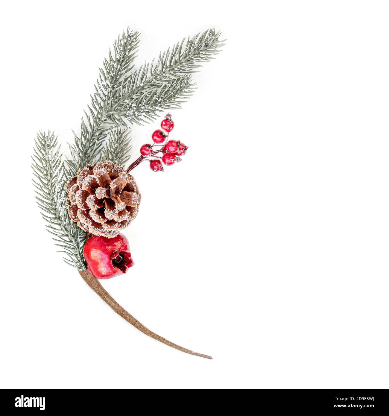 Branche de sapin neige Banque d'images détourées - Alamy