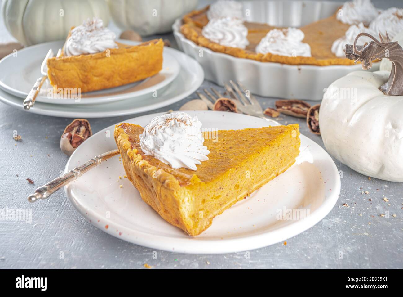 Tarte traditionnelle à la citrouille d'automne. Tarte à la citrouille ...