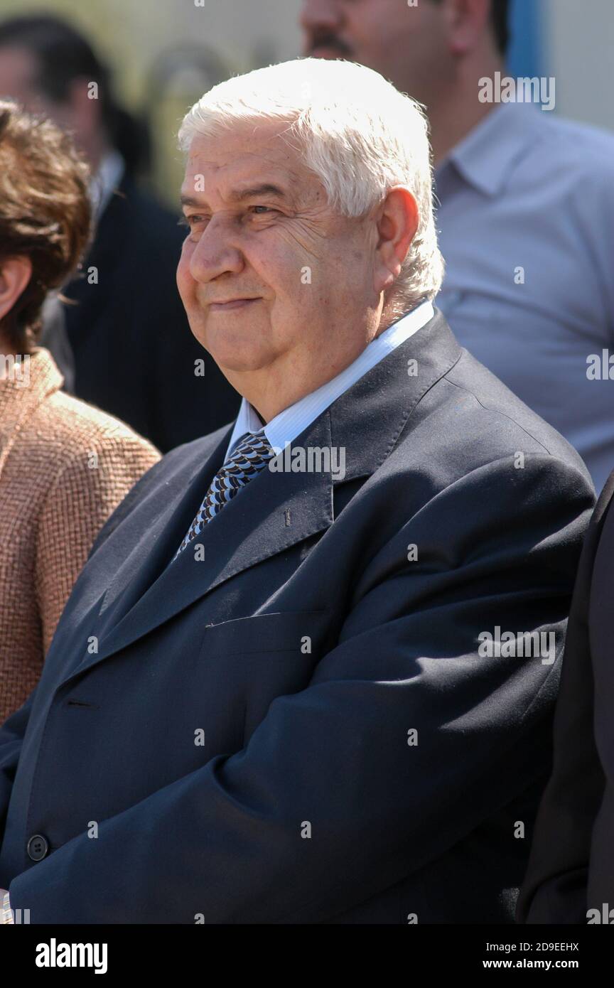 Walid muallem Banque de photographies et d’images à haute résolution ...
