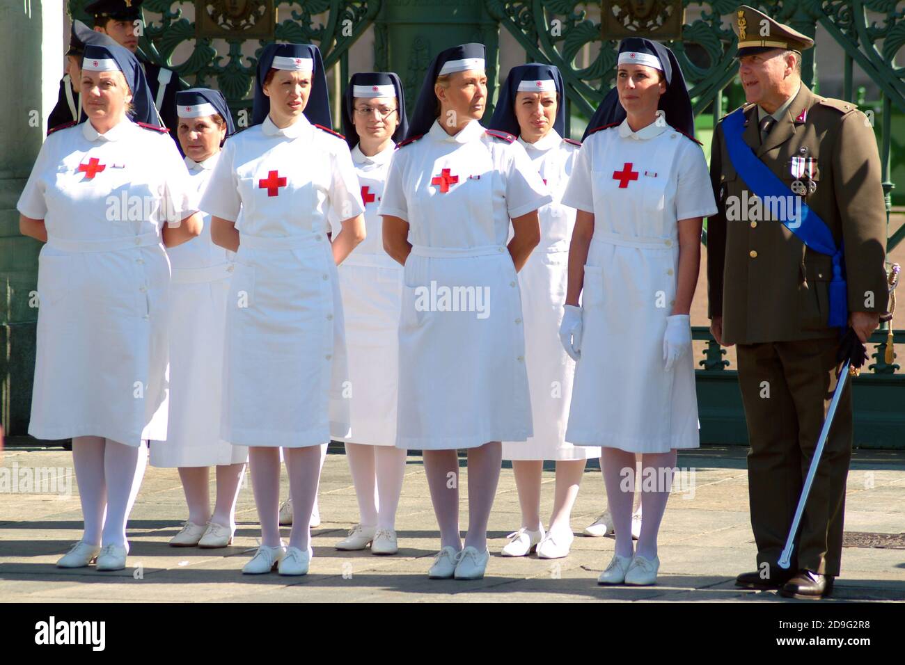 Uniforme de la croix rouge italienne Banque de photographies et d ...