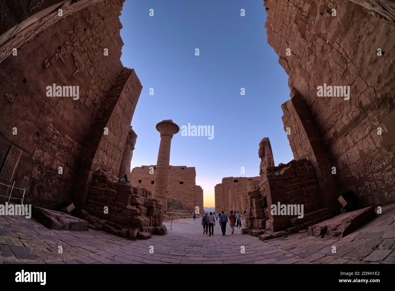Le plus grand temple du monde Banque de photographies et d’images à ...