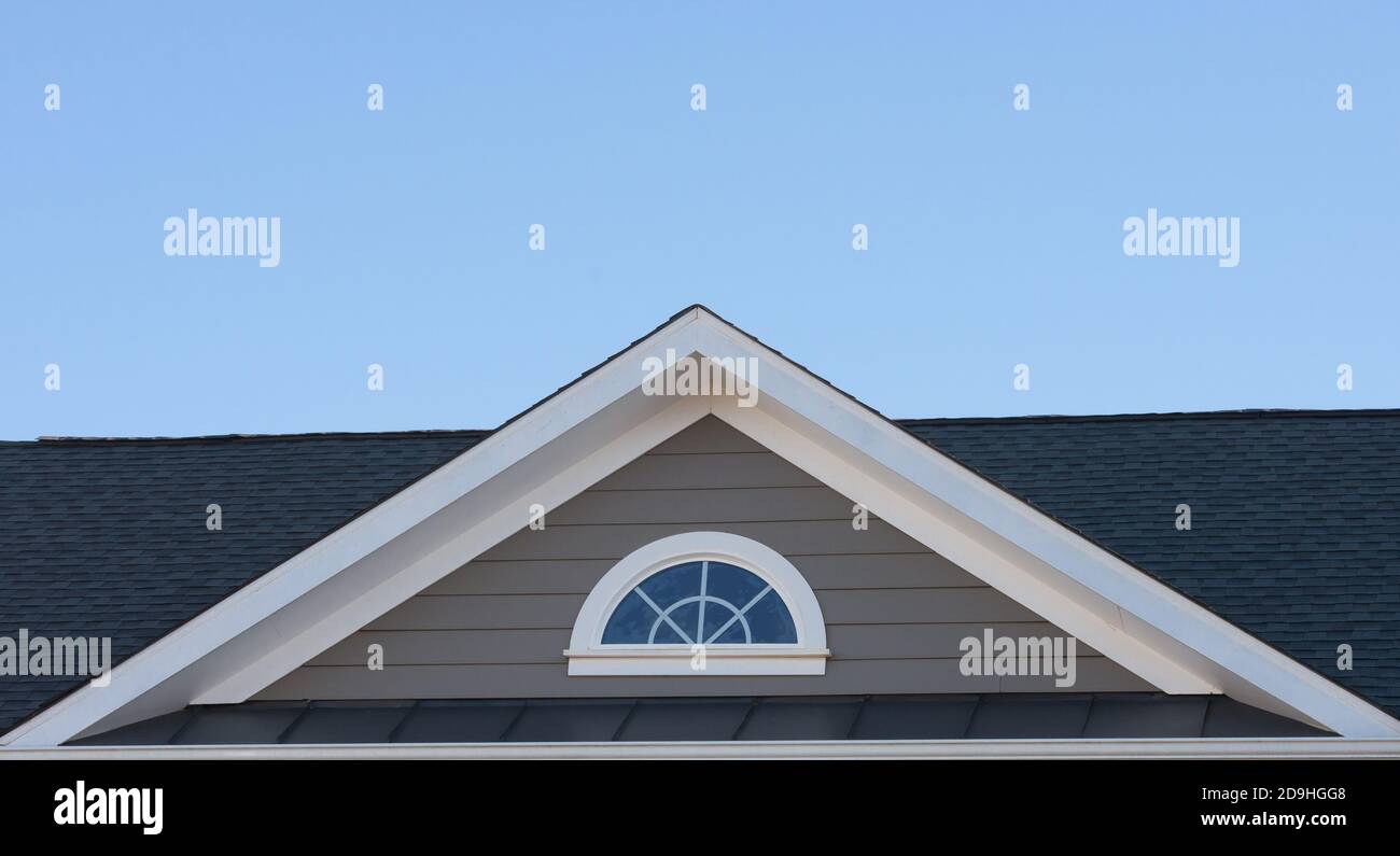 Soffite de maison Banque de photographies et d’images à haute ...
