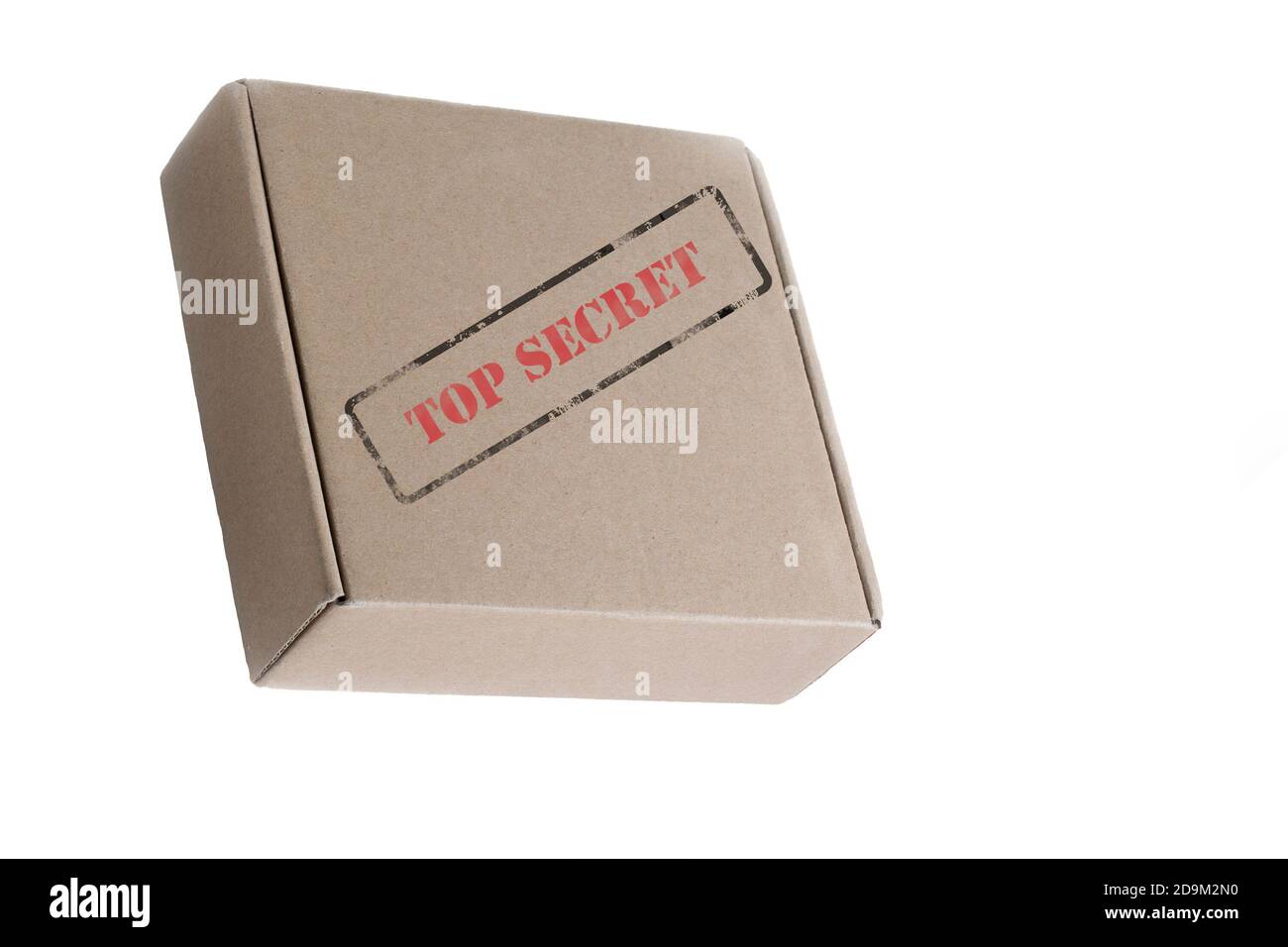 Estampiller le top secret sur une boîte en carton marron isolée sur ...